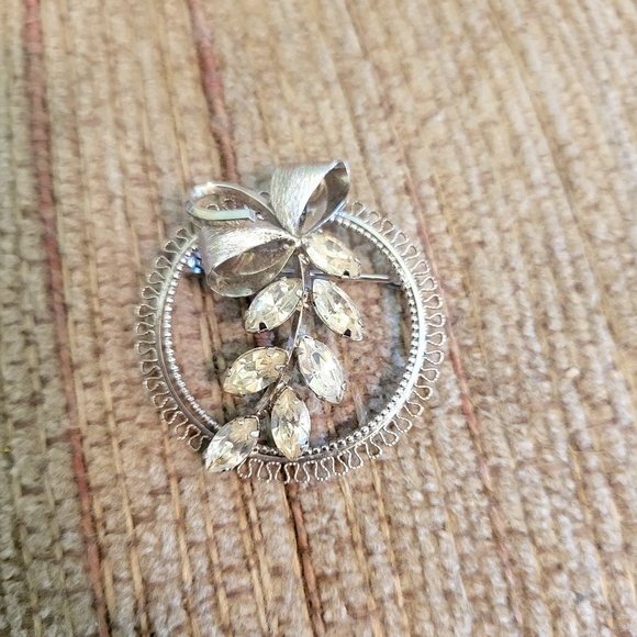 Helene | Jewelry | Vintage Helene Sterling Silver Round Brooch | Poshmark